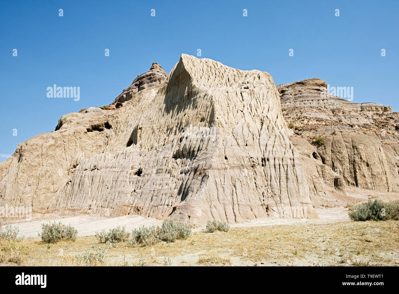 Castle Butte in the Big MUddy Badlands near Bengough Big Muddy Badlands ...