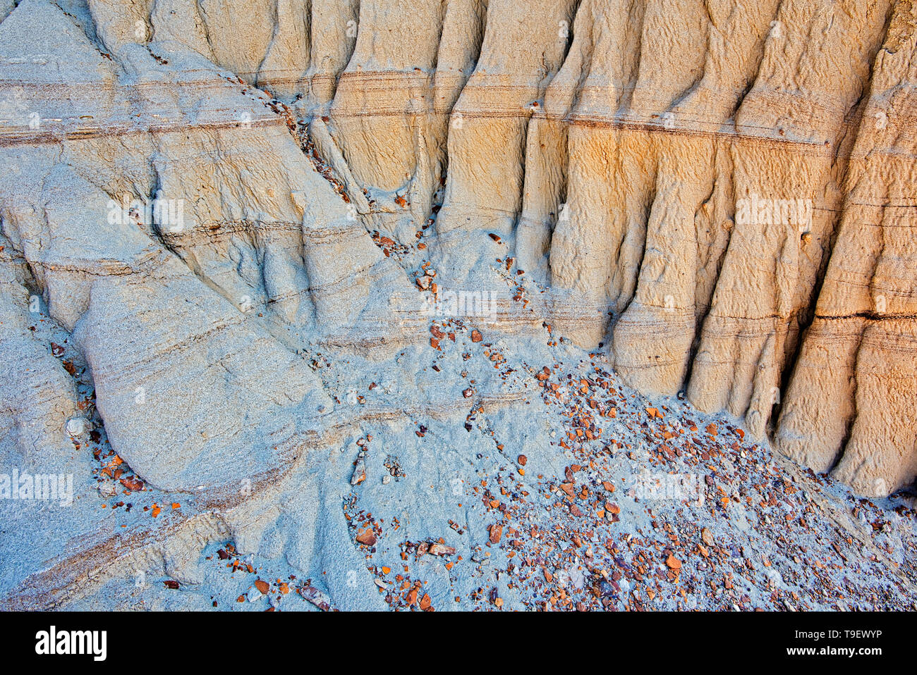 Castle Butte in the Big MUddy Badlands near Bengough Big Muddy Badlands ...