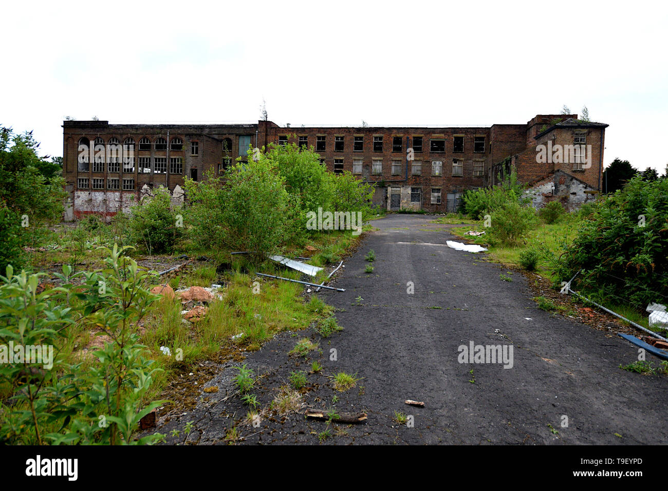 Ruins atmosphere hi-res stock photography and images - Alamy