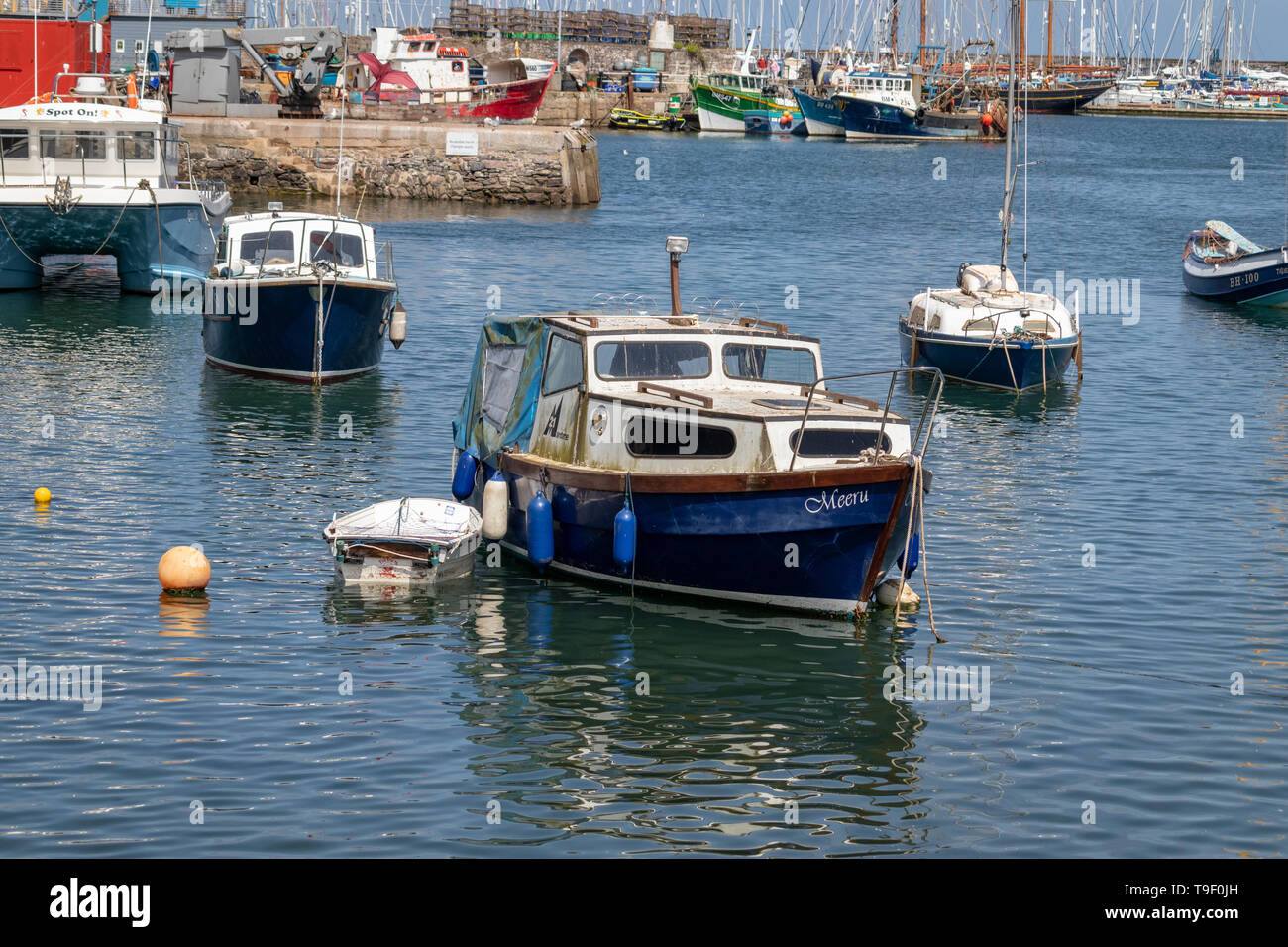 Beam Trawlers and Fishing Boats in Brixham Harbour and Quayside,Torbay ...