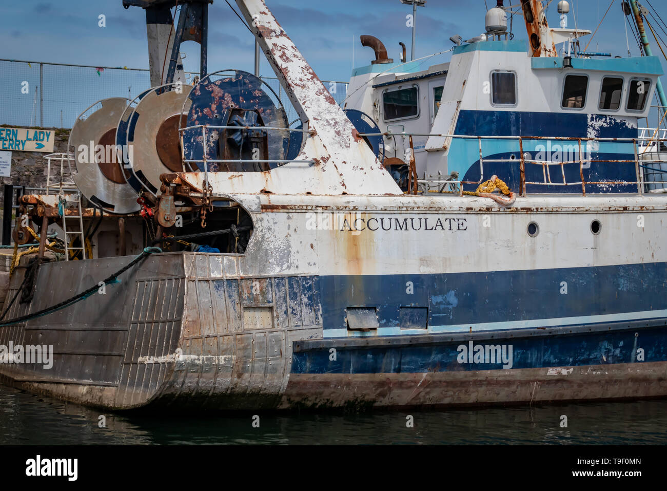 Beam Trawlers and Fishing Boats in Brixham Harbour and Quayside,Torbay ...