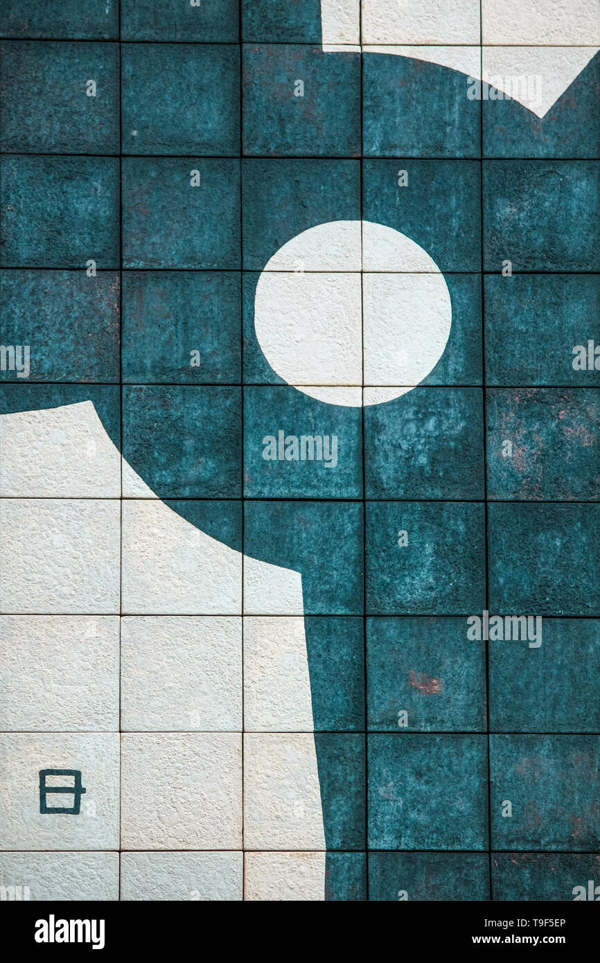 Geometric mural hi-res stock photography and images - Alamy