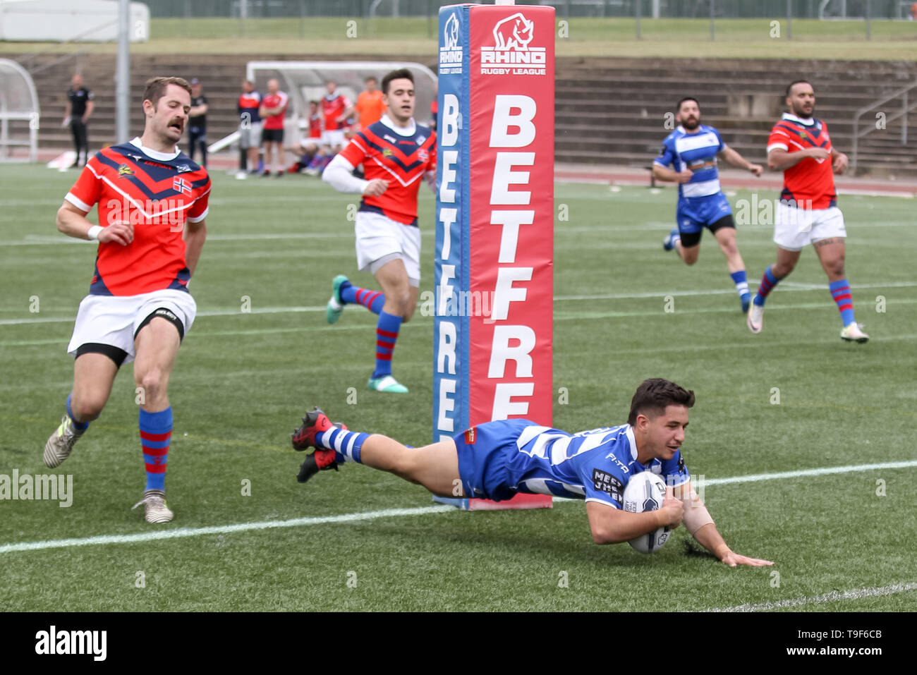 Peter Mamouzelos of Greece RL scores a try to make it 30-0 during the ...