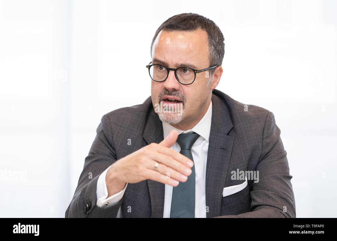 Bielefeld, Germany. 17th May, 2019. Michael Junker, plant manager at ...