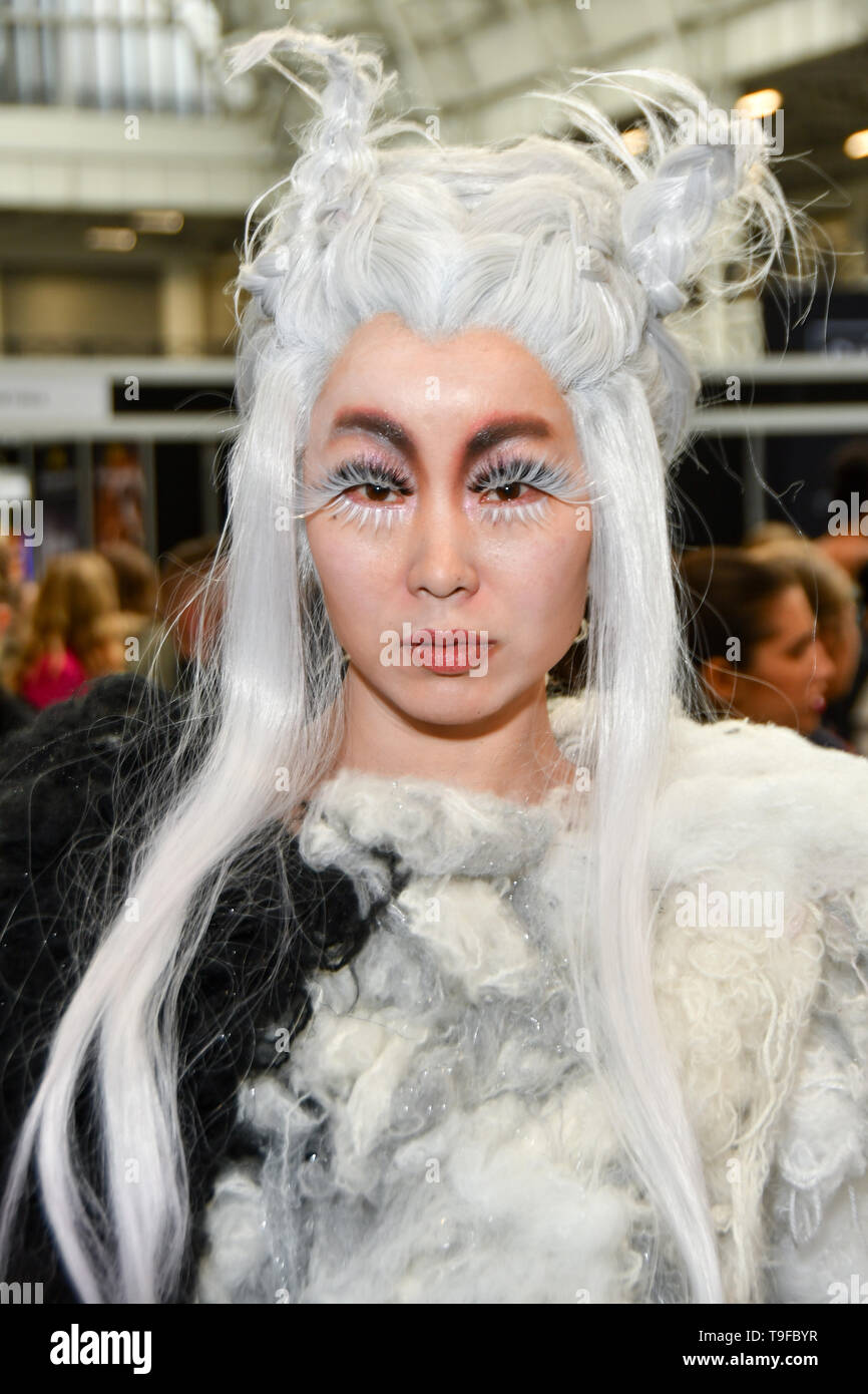 Maria stevens beauty hi-res stock photography and images - Alamy