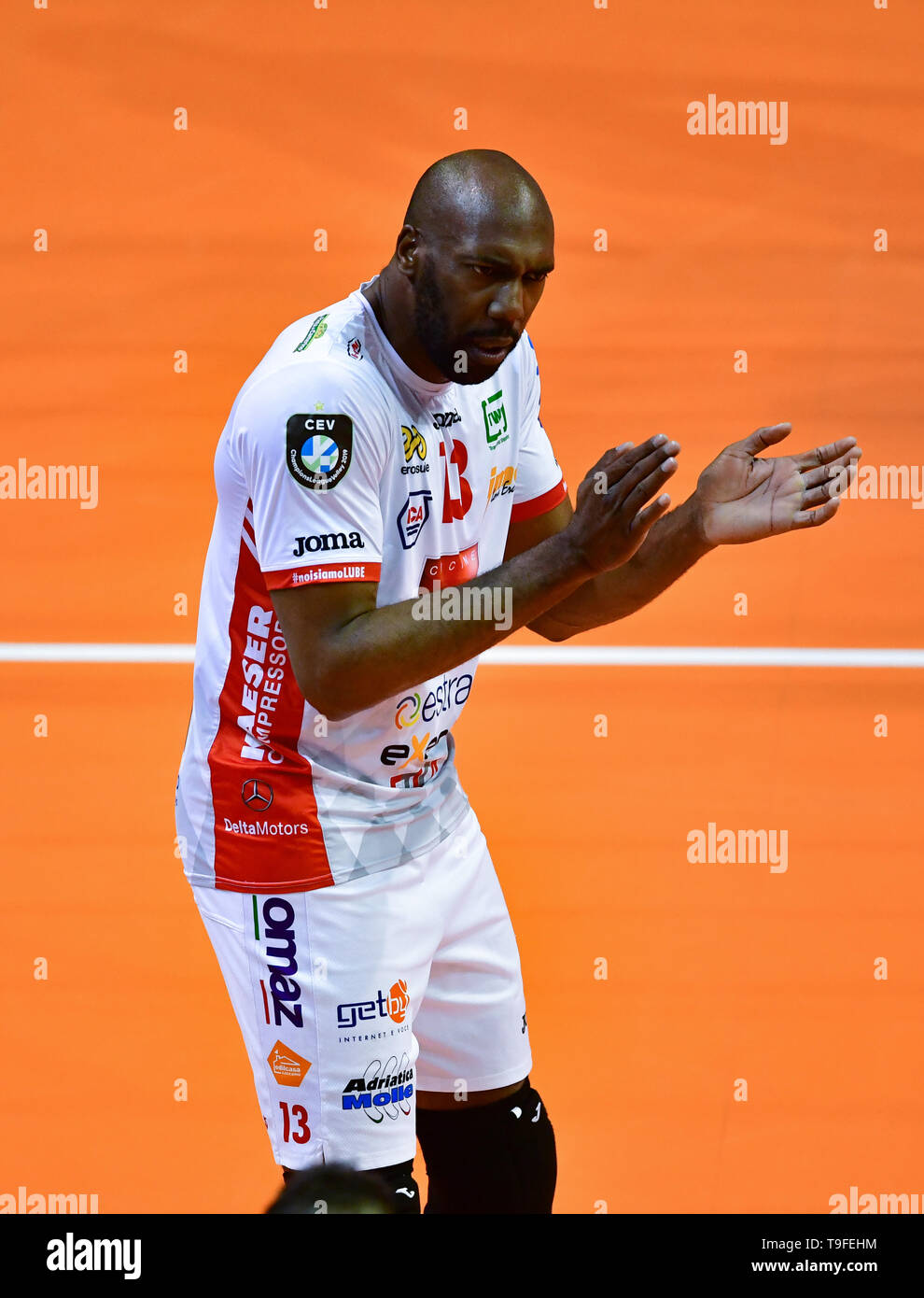 Robertlandy simon volleyball hi-res stock photography and images - Alamy