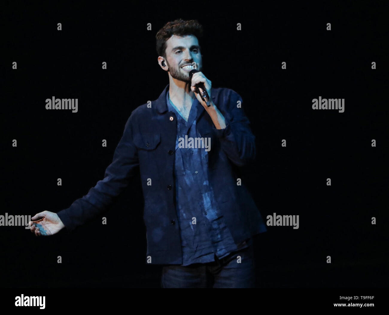 Duncan laurence winner hi-res stock photography and images - Alamy