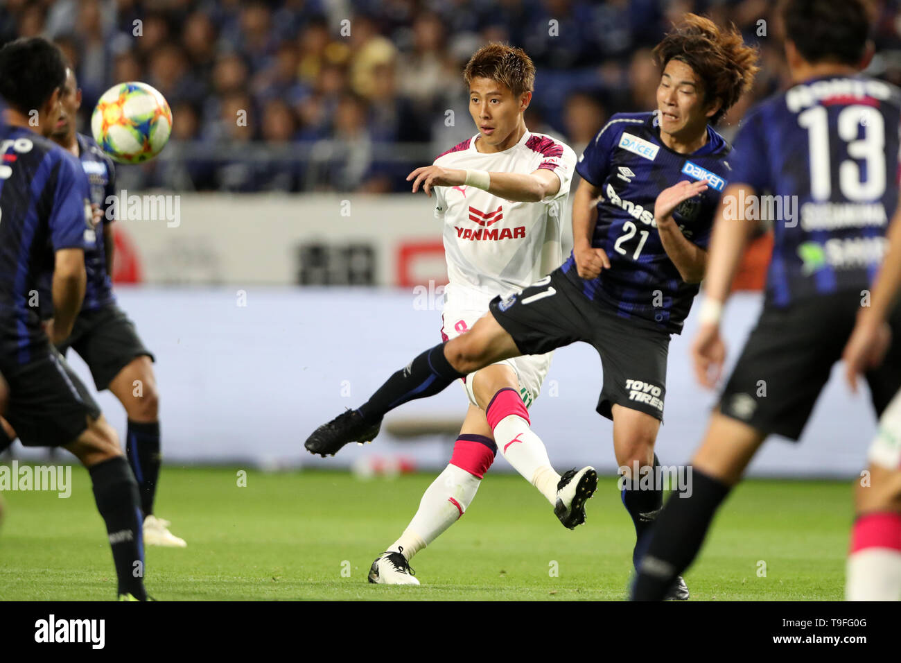 Osaka, Japan. 18th May, 2019. Yoichiro Kakitani (Cerezo) Football ...
