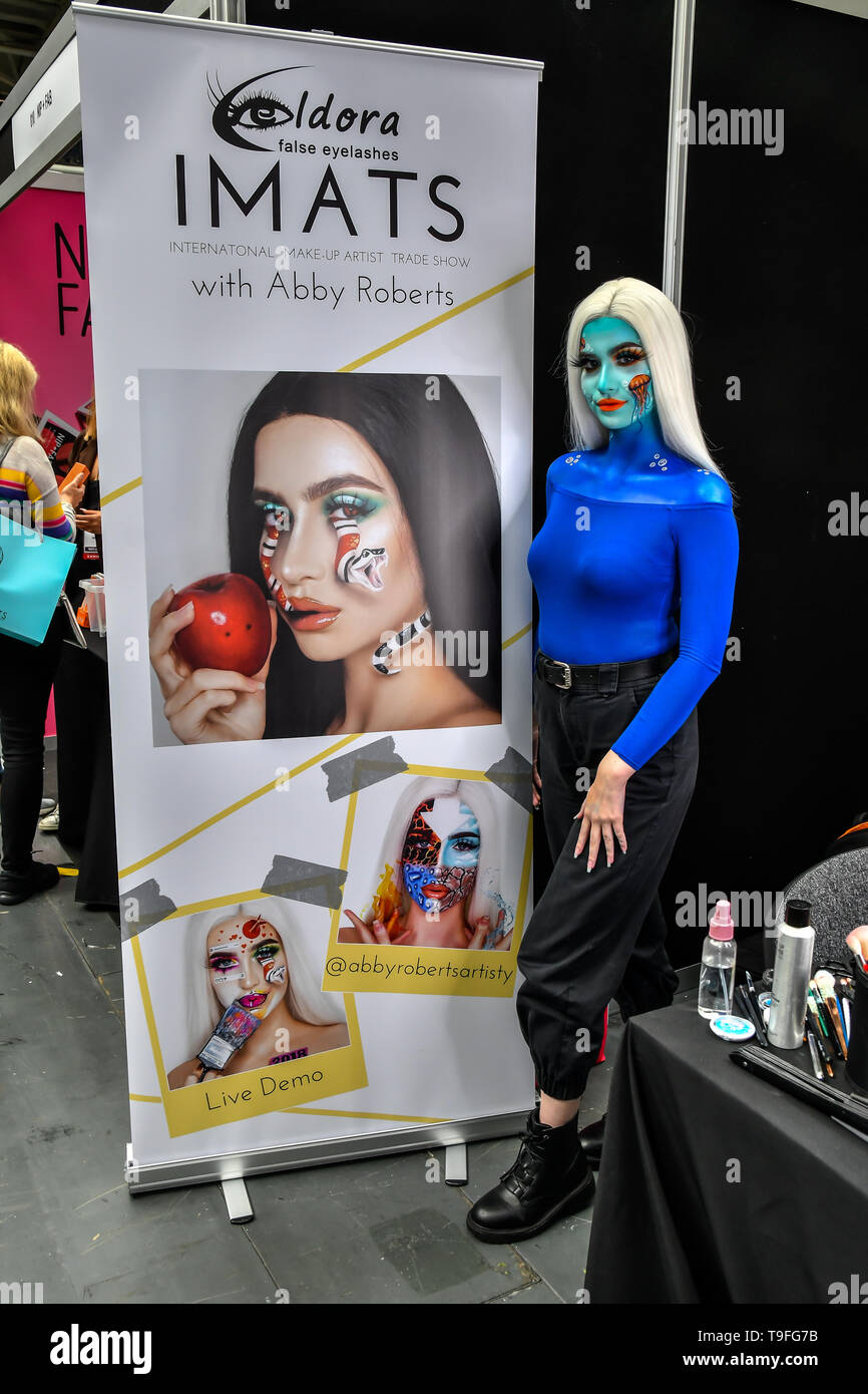 Abby roberts hi-res stock photography and images - Alamy