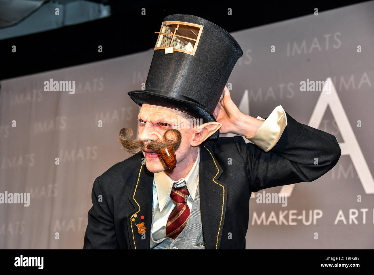 Diana simms hi-res stock photography and images - Alamy