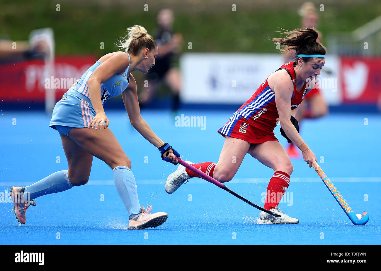 Great Britain Laura Unsworth in action in the FIH Pro League match at ...