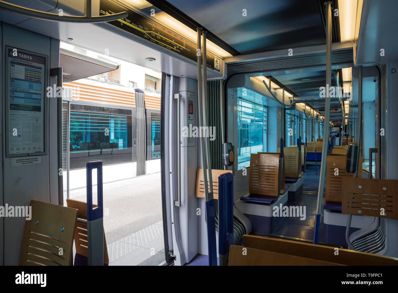 Tramway Marseille, Bombardier Flexity, Detail, Design by MBD-Design ...