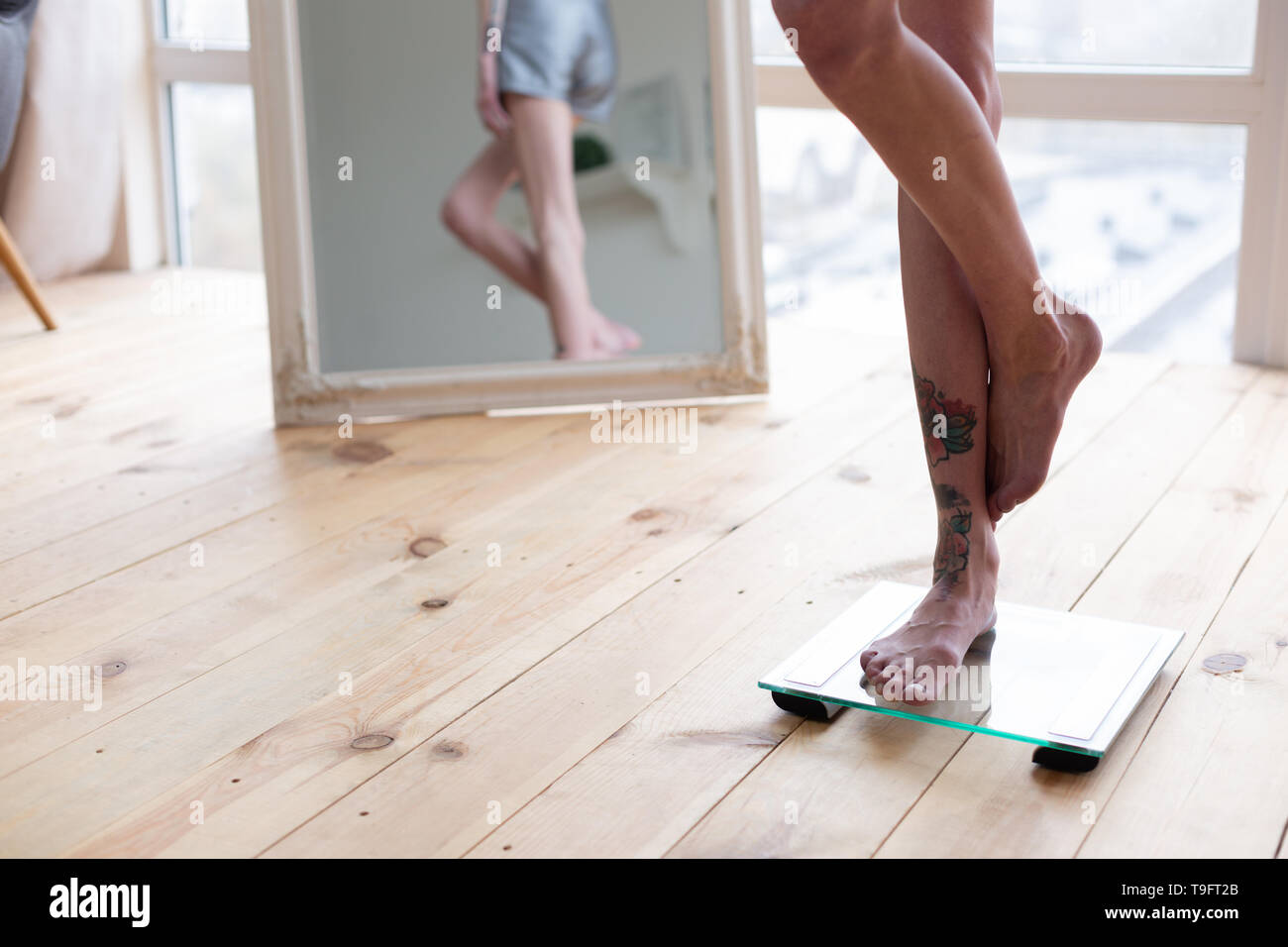 Top skin scales hi-res stock photography and images - Alamy