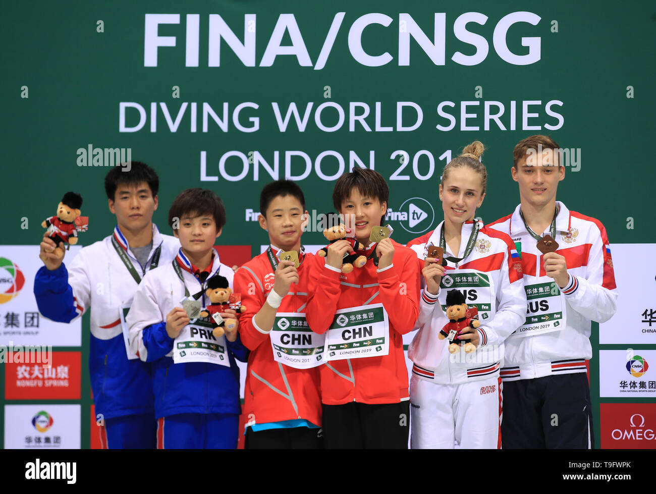 Minjie zhang on podium hi-res stock photography and images - Alamy