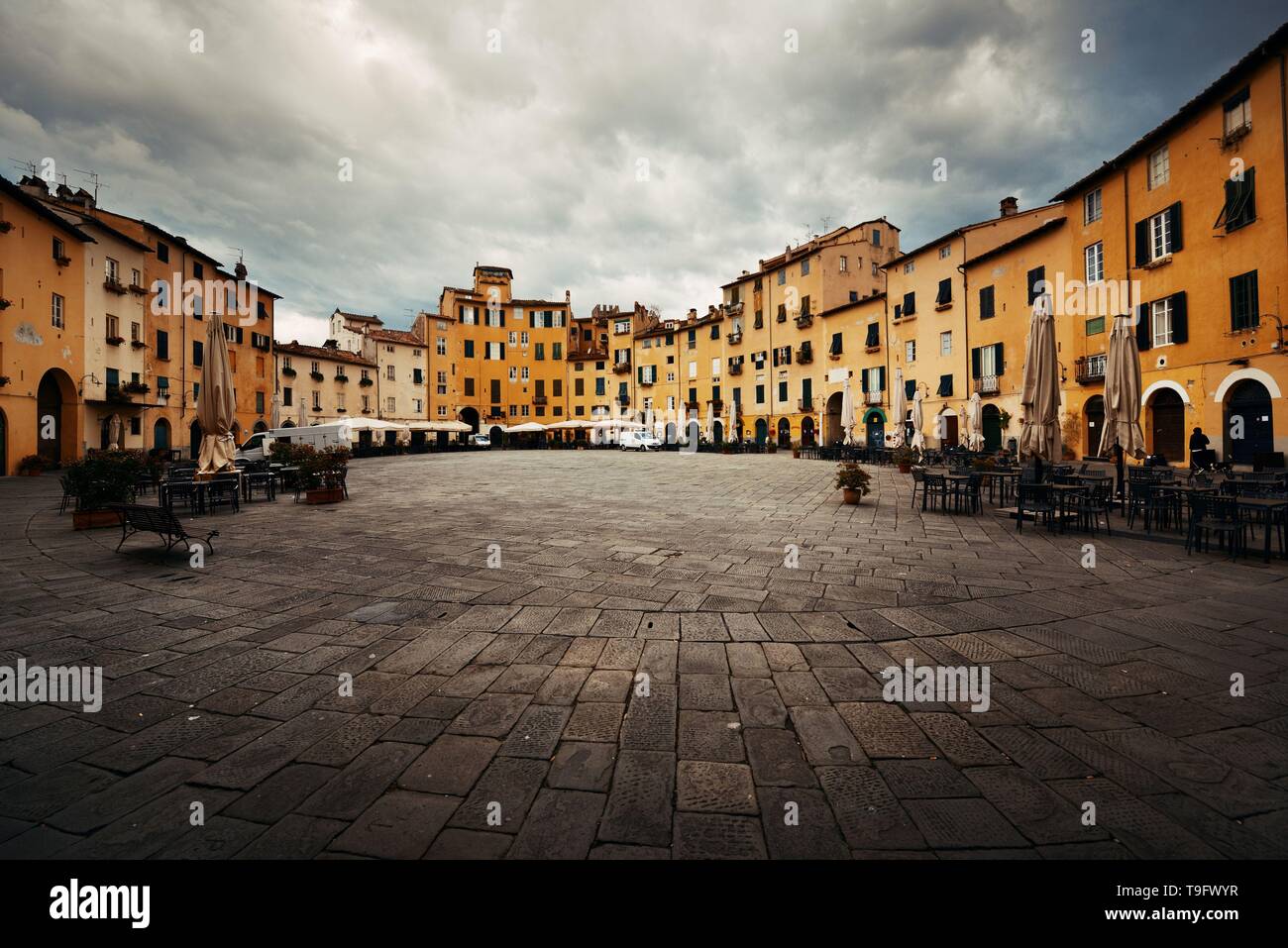 Piazza dell Anfiteatro in Lucca Italy Stock Photo - Alamy