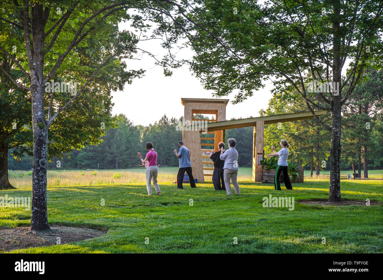 Chi teaching hi-res stock photography and images - Alamy