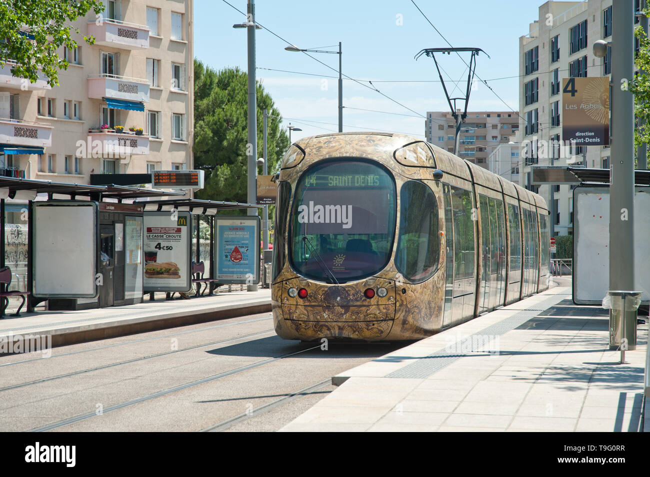 Montpellier, moderne Tramway Linie 4, Fahrzeugdesign von Christian ...