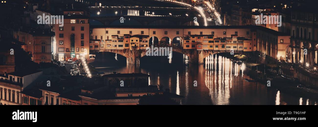 Ponte Vecchio over Arno River panorama in Florence Italy at night Stock ...