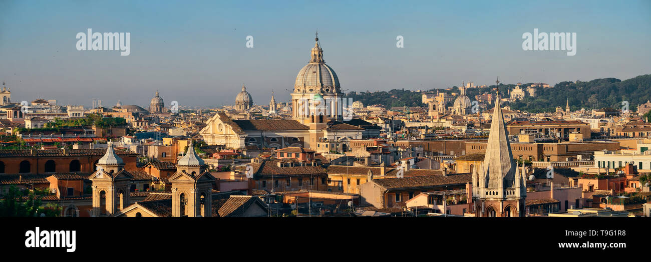 Rome rooftop view with ancient architecture in Italy panorama Stock ...