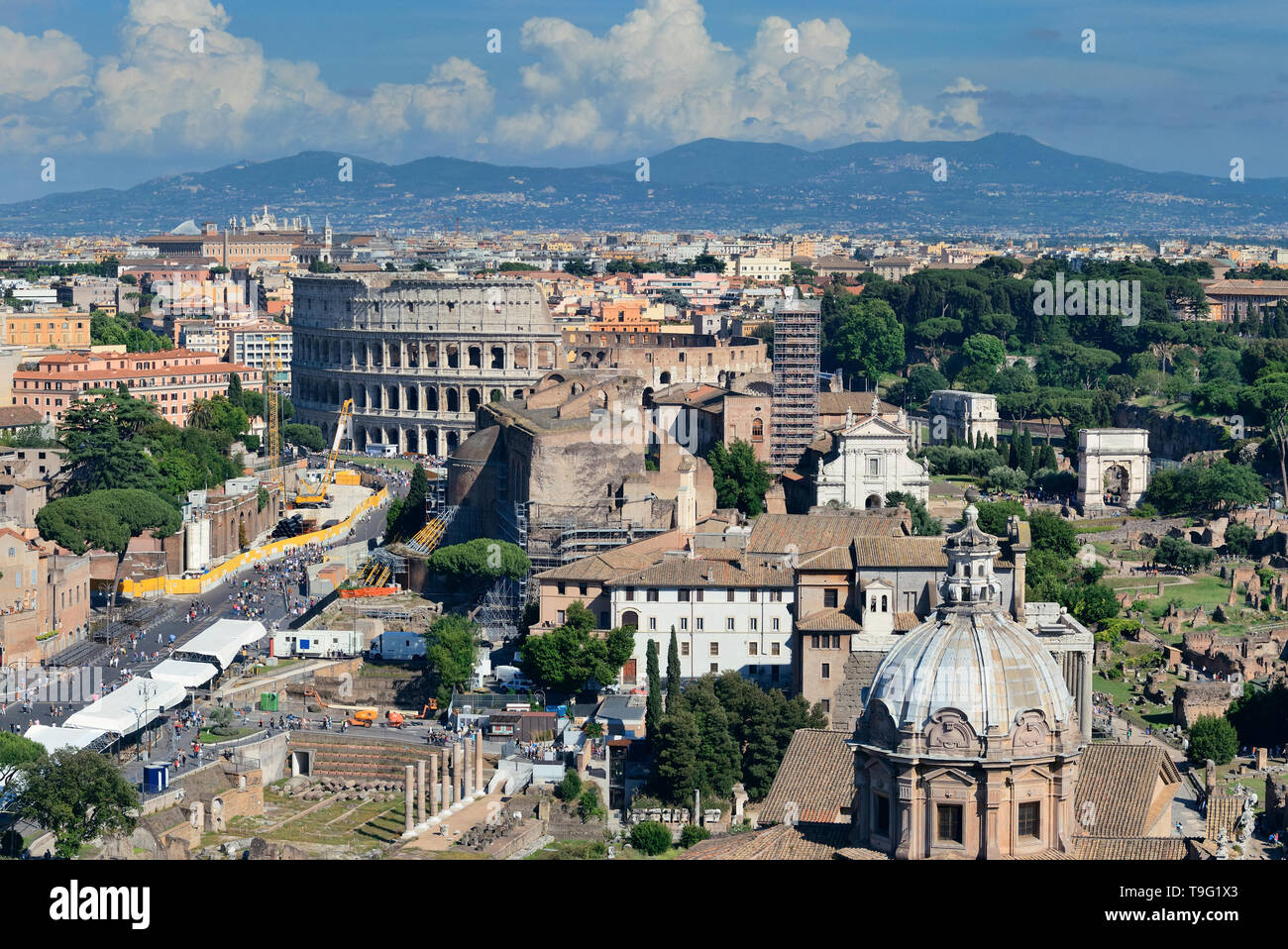 Rome rooftop view with ancient architecture in Italy Stock Photo - Alamy