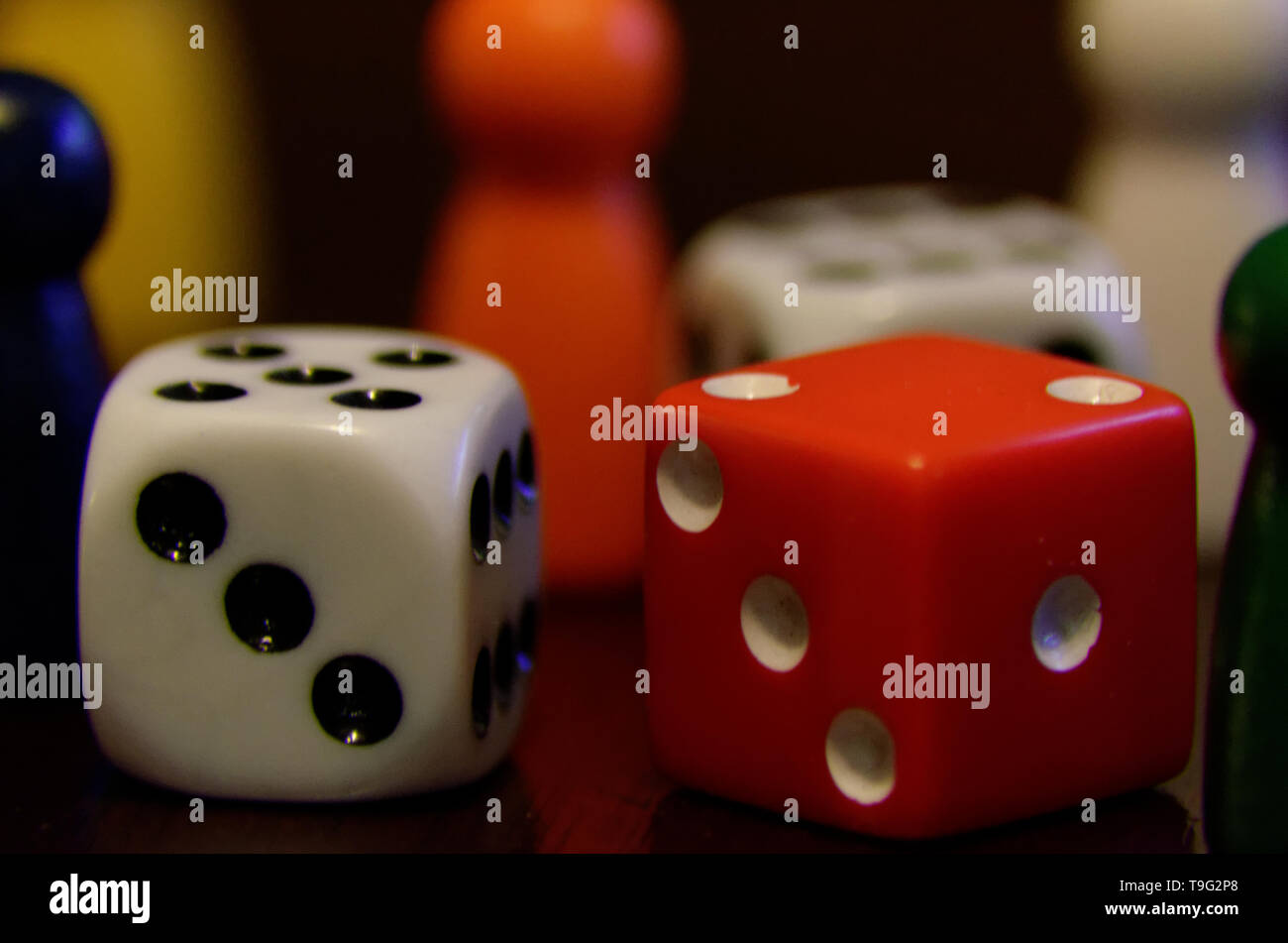 Board game die hi-res stock photography and images - Alamy
