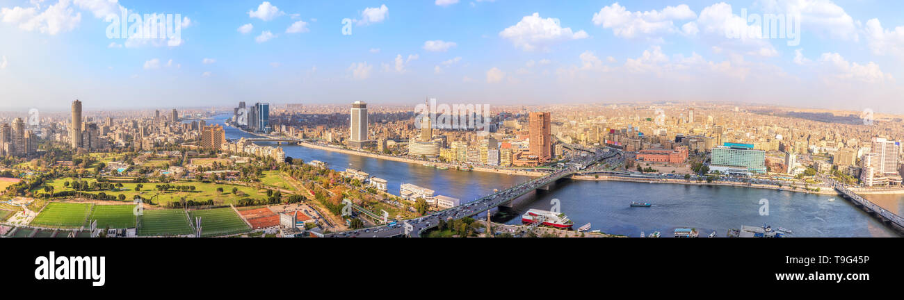 View on the Nile in Cairo, panorama from above, Egypt Stock Photo - Alamy