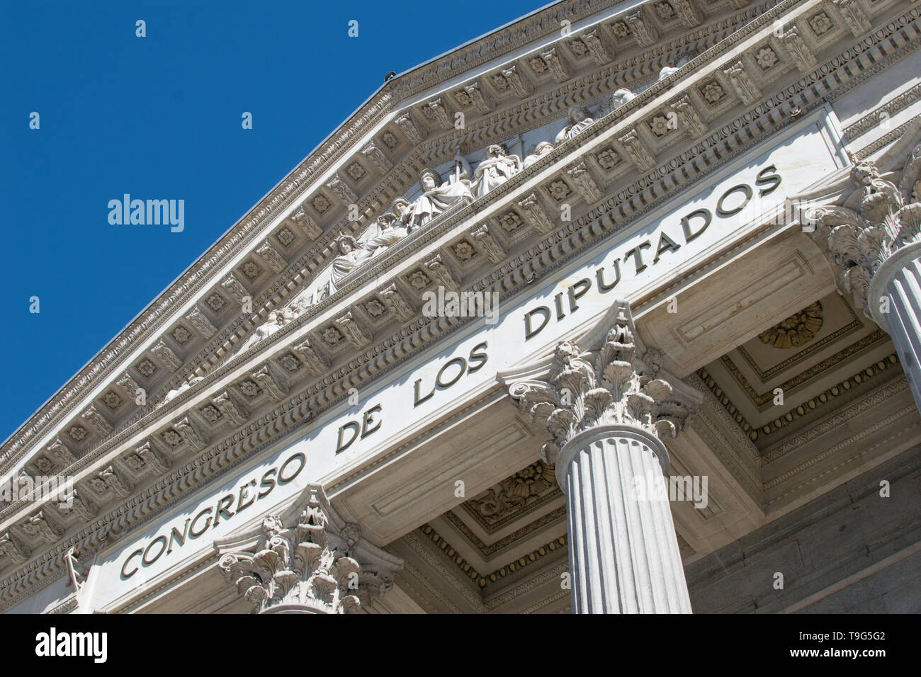 Spanish parliament building hi-res stock photography and images - Alamy