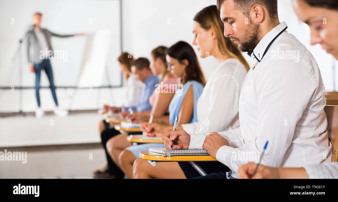 University extension lecturer hi-res stock photography and images - Alamy
