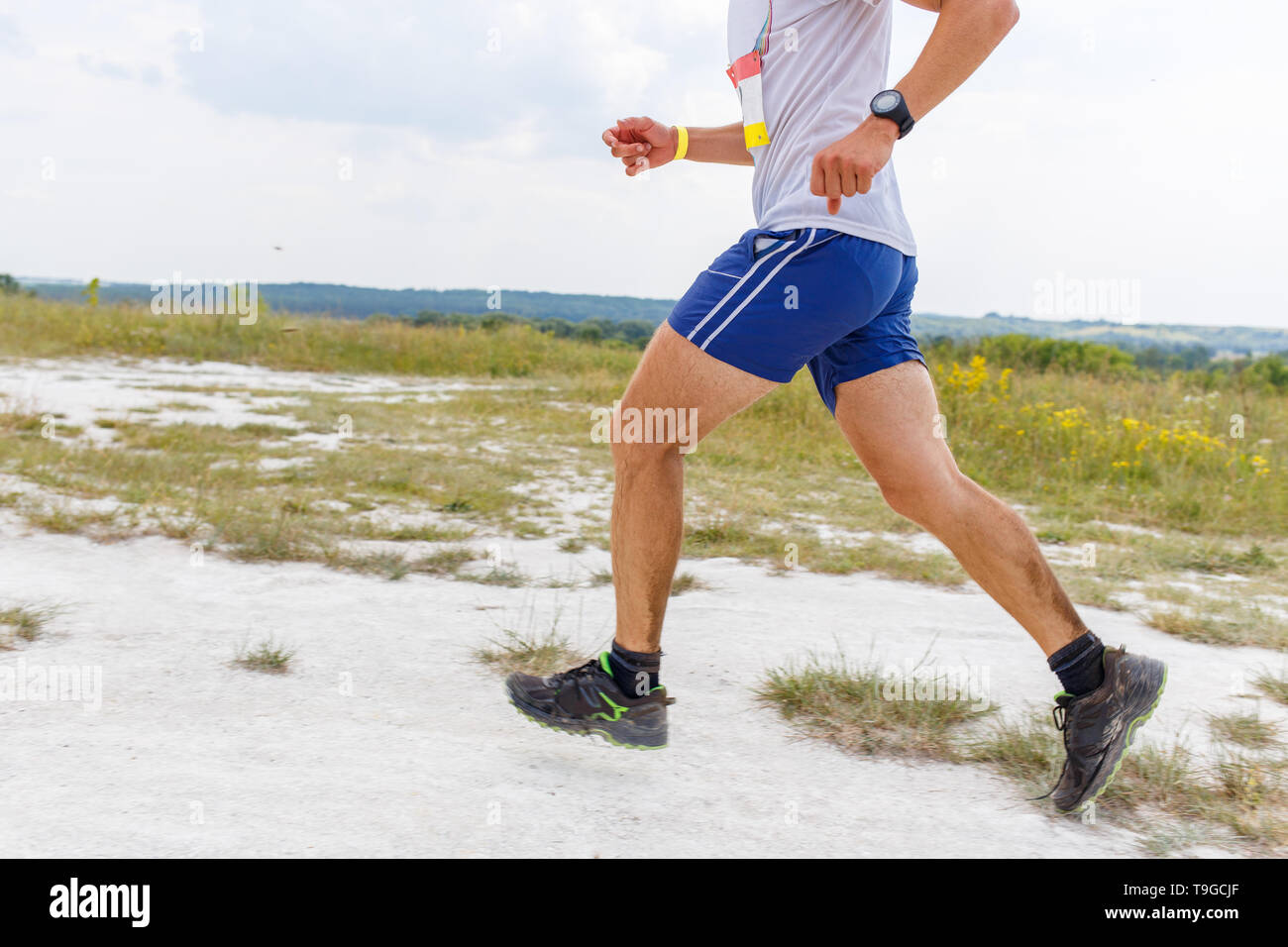 Man legs close muscular hi-res stock photography and images - Alamy