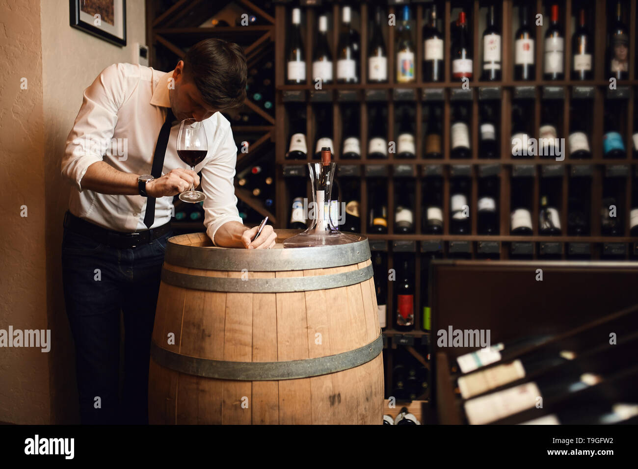 Saloon man bottle hi-res stock photography and images - Alamy