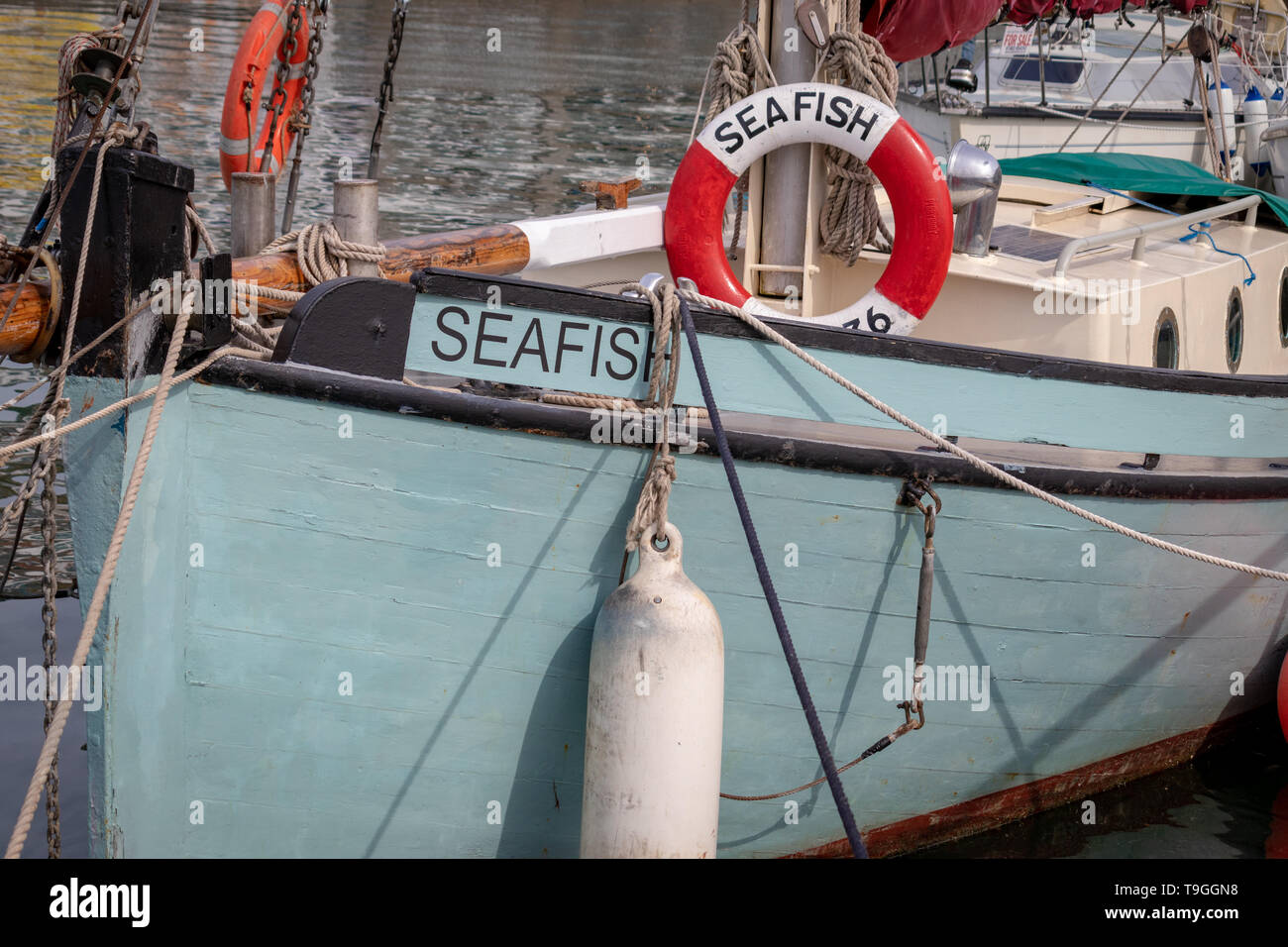 Beam Trawlers and Fishing Boats in Brixham Harbour and Quayside,Torbay ...