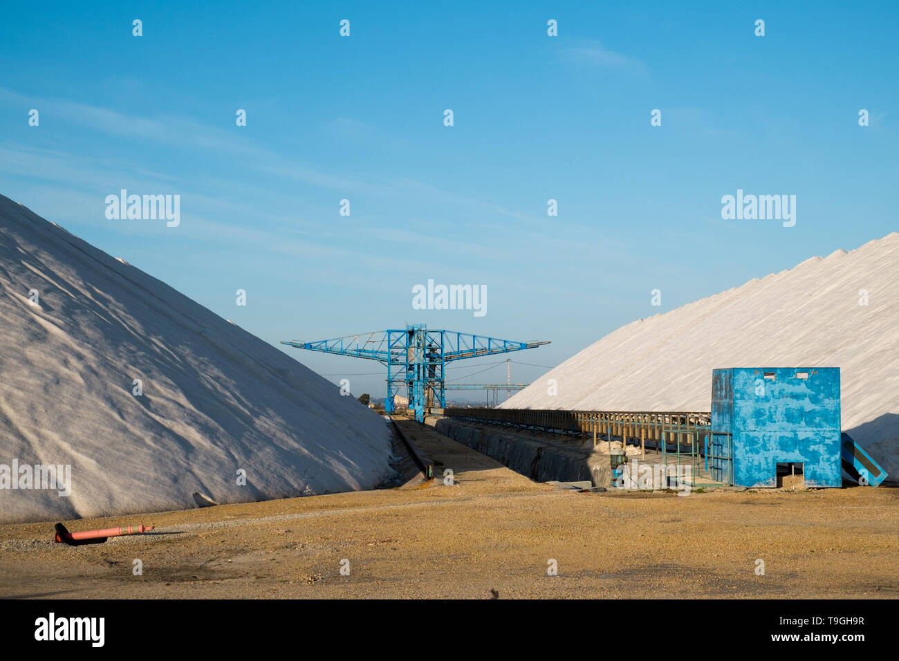 Large pile of refined salt at a sea salt mine Stock Photo - Alamy