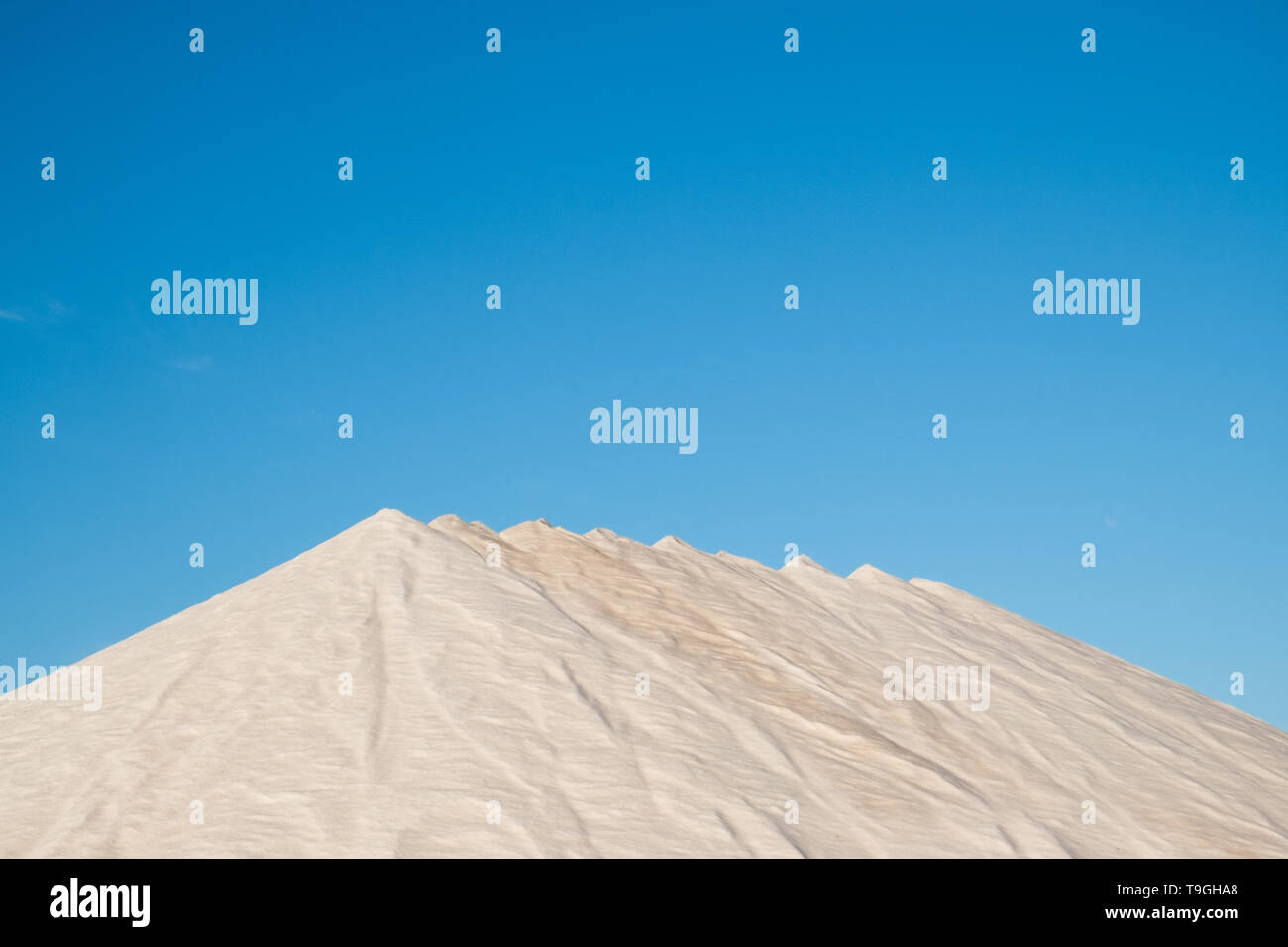 Large pile of refined salt at a sea salt mine Stock Photo - Alamy