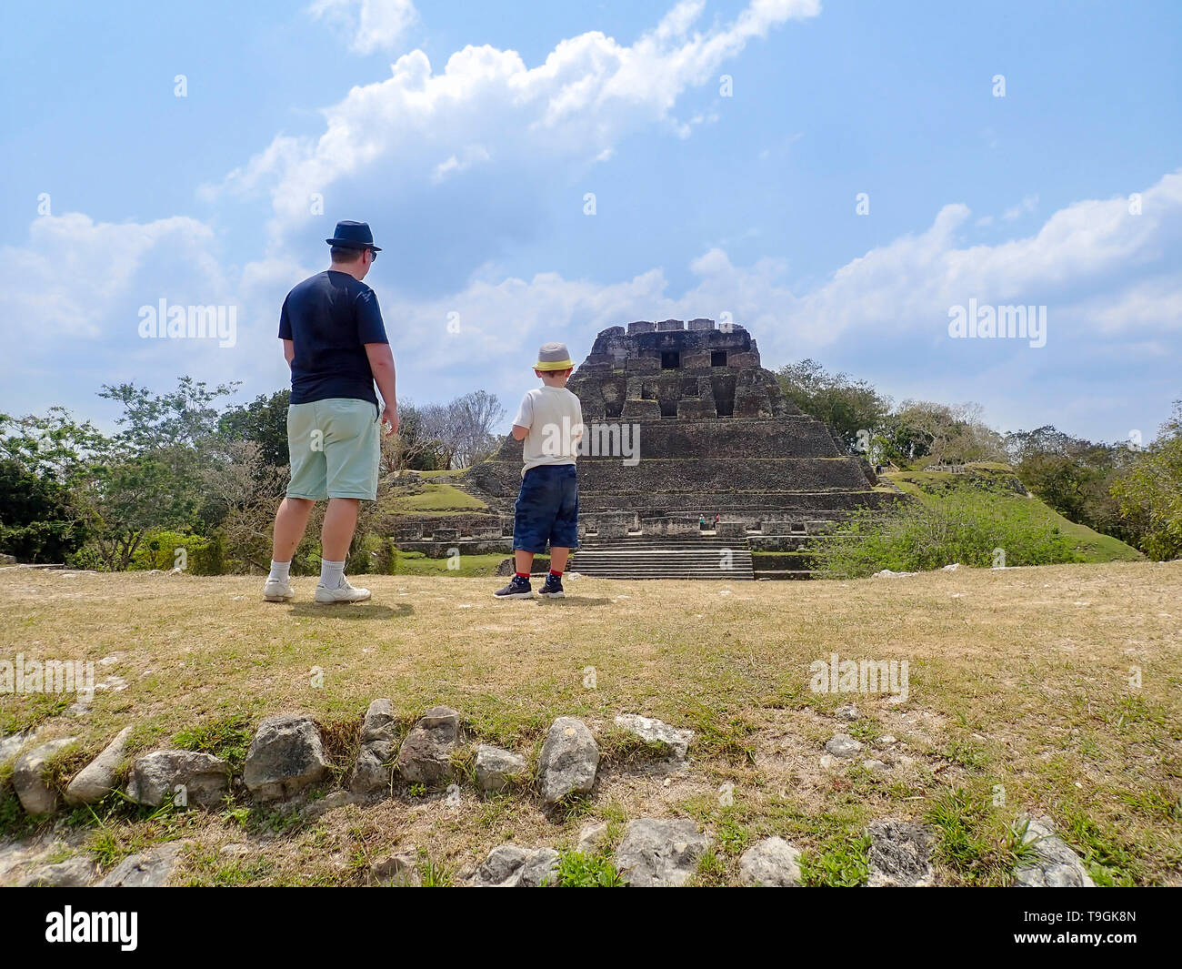 Mayan people belize hi-res stock photography and images - Alamy