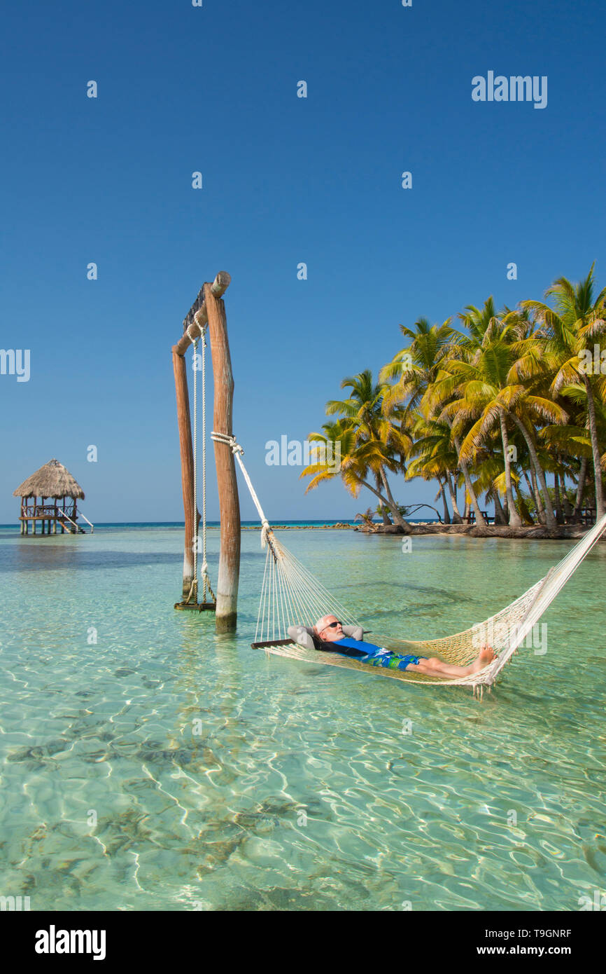 Long coco plum caye hi-res stock photography and images - Alamy