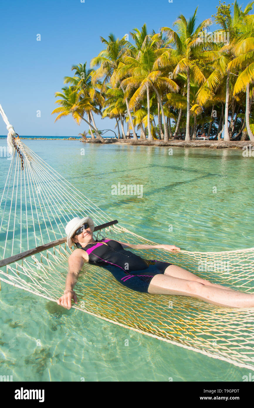 Long coco plum caye hi-res stock photography and images - Alamy
