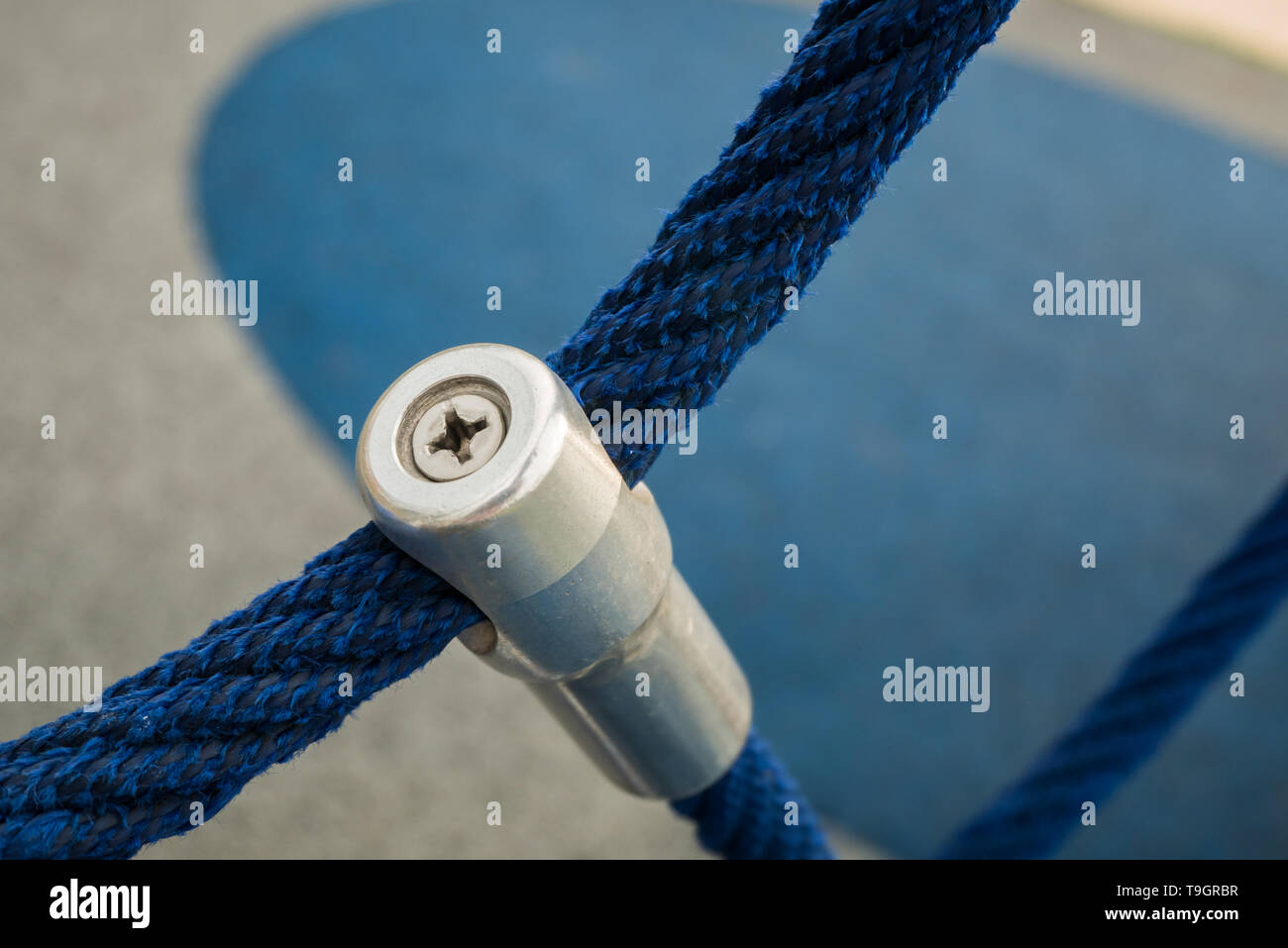Spider steel rope hi-res stock photography and images - Alamy