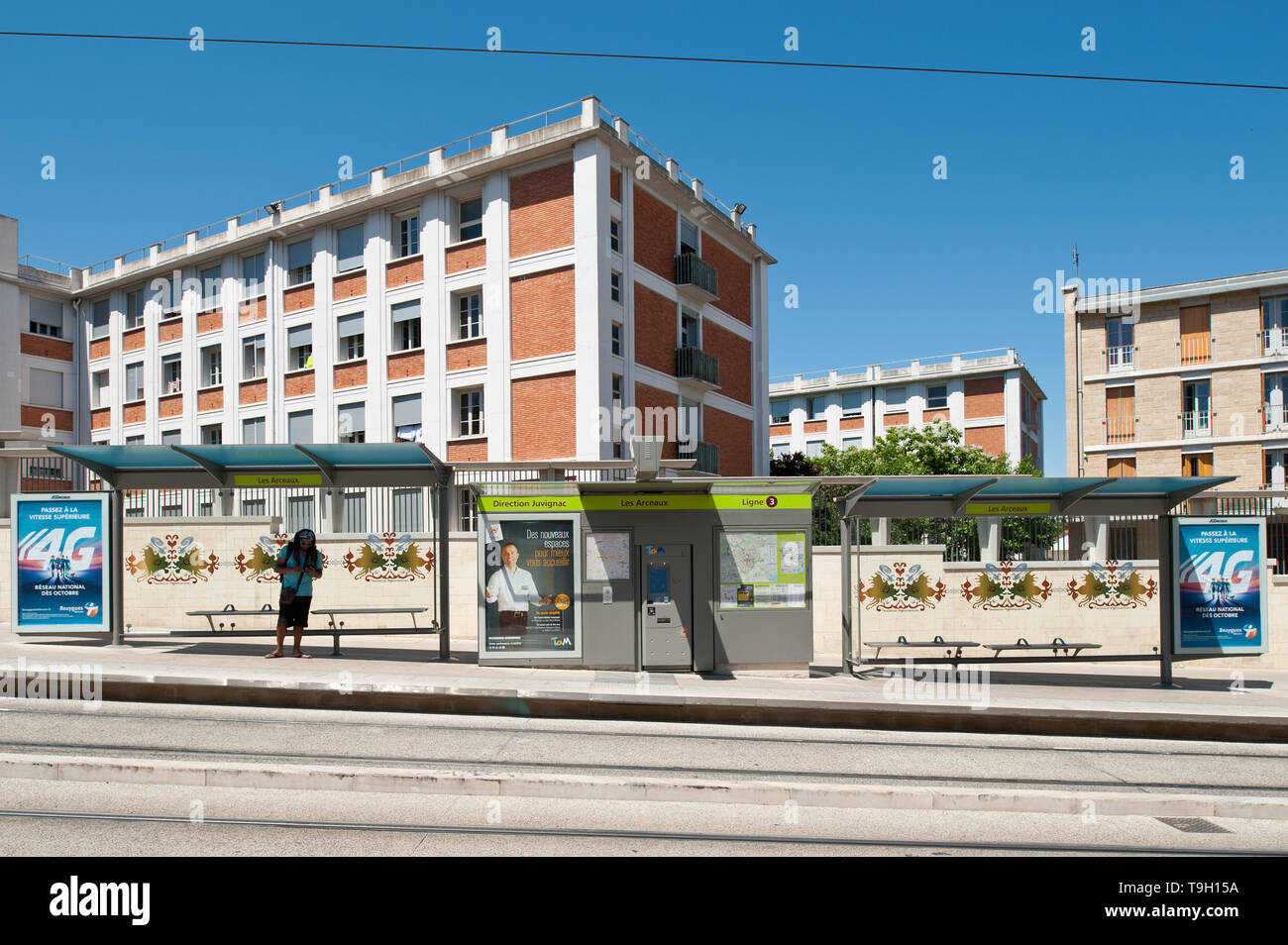 Montpellier, moderne Tramway Linie 3, Fahrzeugdesign von Christian ...