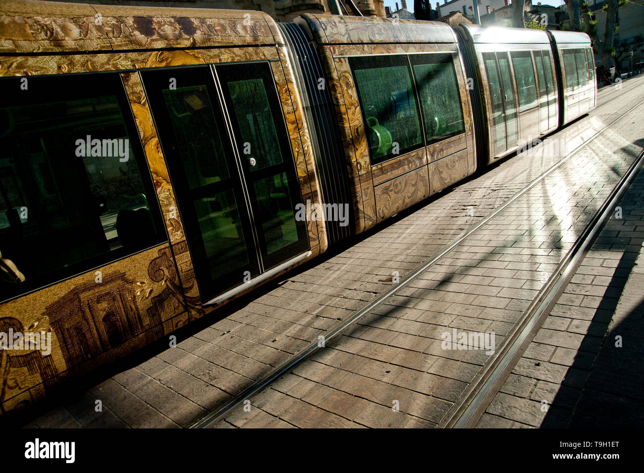 Montpellier, moderne Tramway Linie 4, Fahrzeugdesign von Christian ...