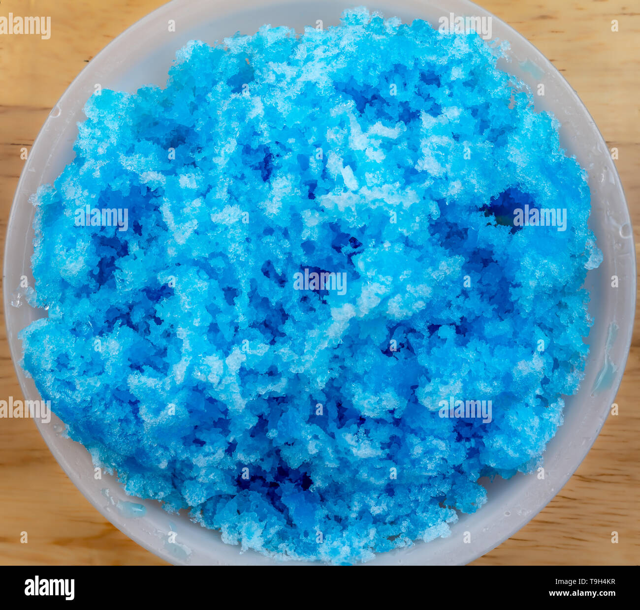 Cherry shaved ice hi-res stock photography and images - Alamy