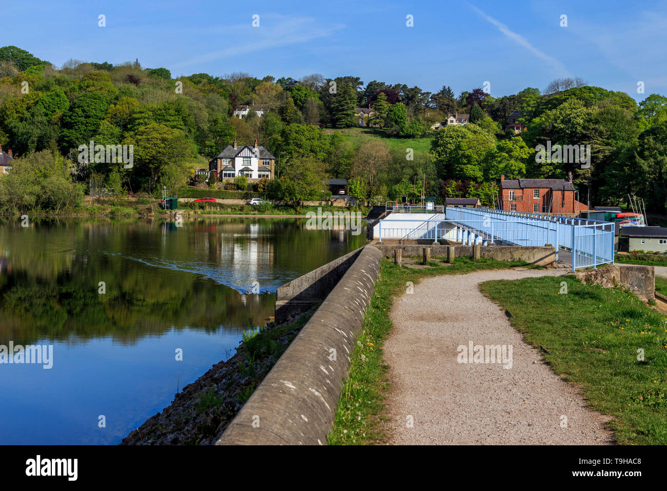 Toddbrook Reservoir, Peak District National Park, Derbyshire, England ...