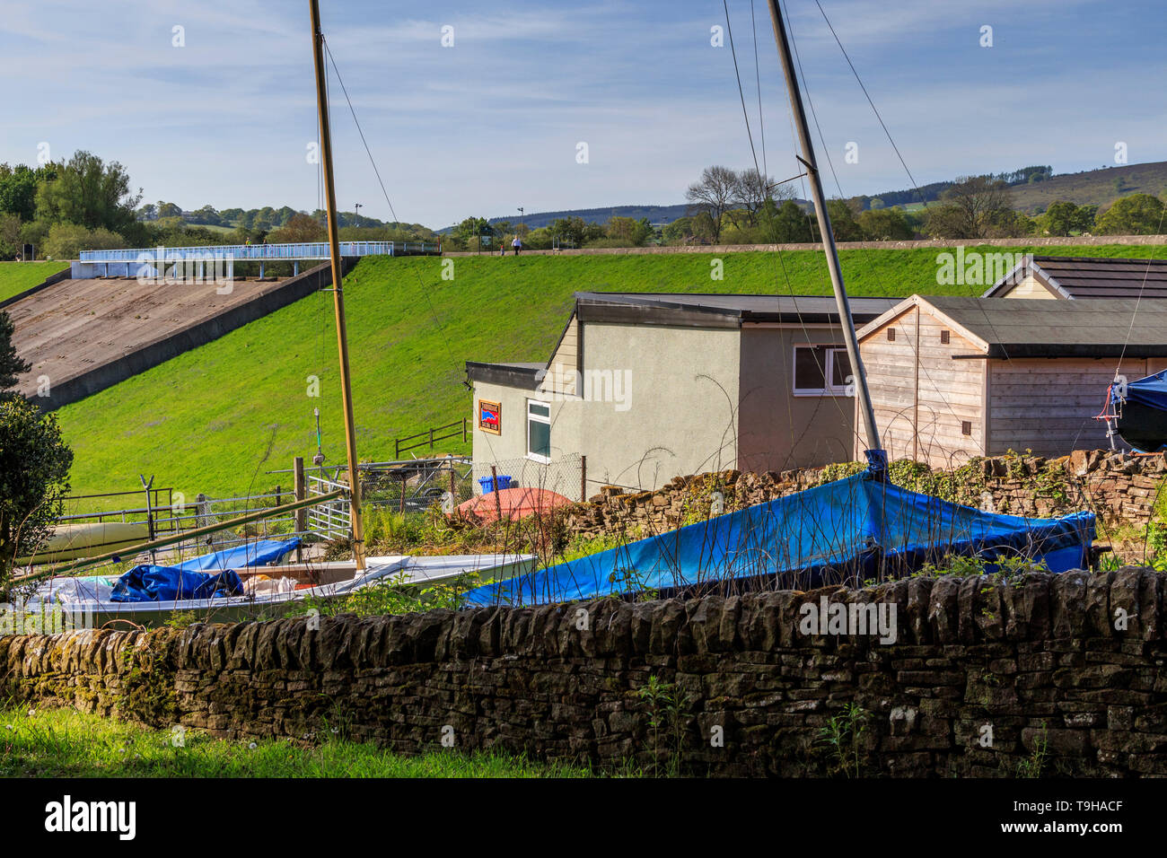 Toddbrook Reservoir, Peak District National Park, Derbyshire, England ...