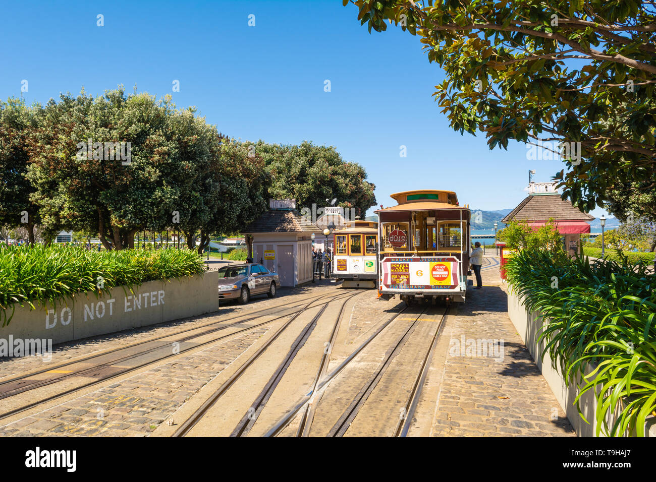 SAN FRANCISCO, USA - March 30, 2019: The Cable car tram in San ...