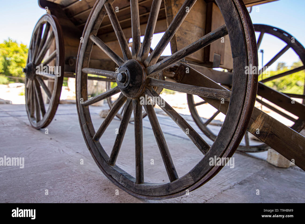 Vintage Wooden Wooden Ancient Transportation System High Resolution ...