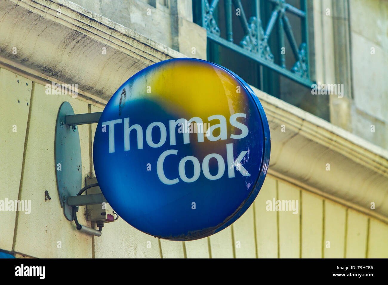 NIMES, FRANCE - APRIL 29, 2019: Detail from the store front of Thomas ...