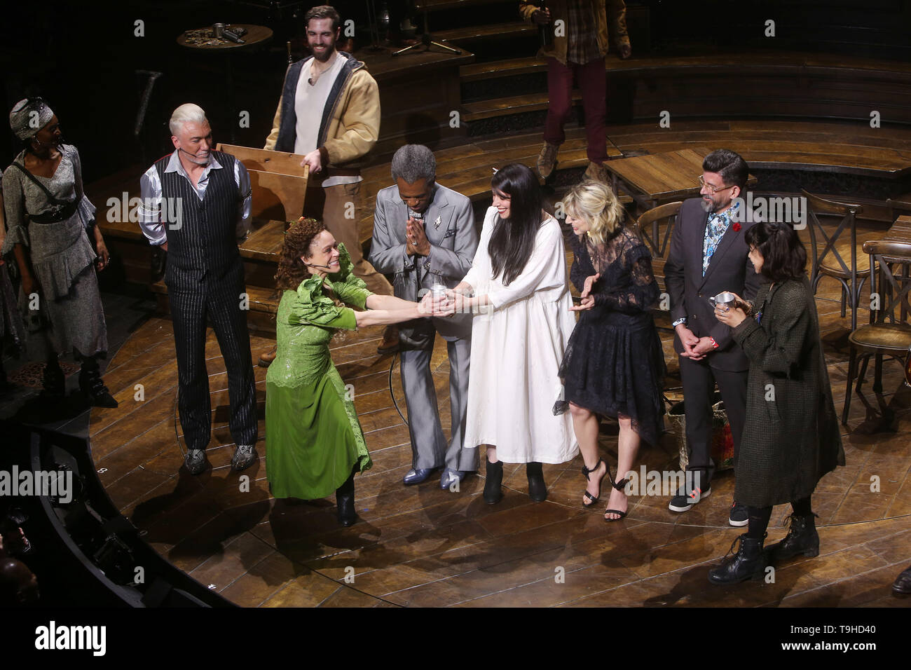 Opening night of Hadestown at the Walter Kerr Theatre - Curtain Call ...