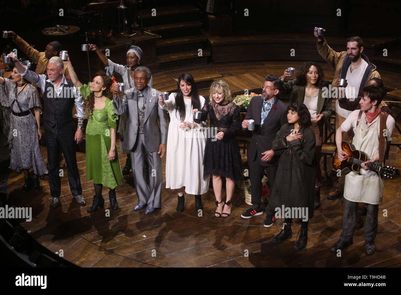 Opening night of Hadestown at the Walter Kerr Theatre - Curtain Call ...