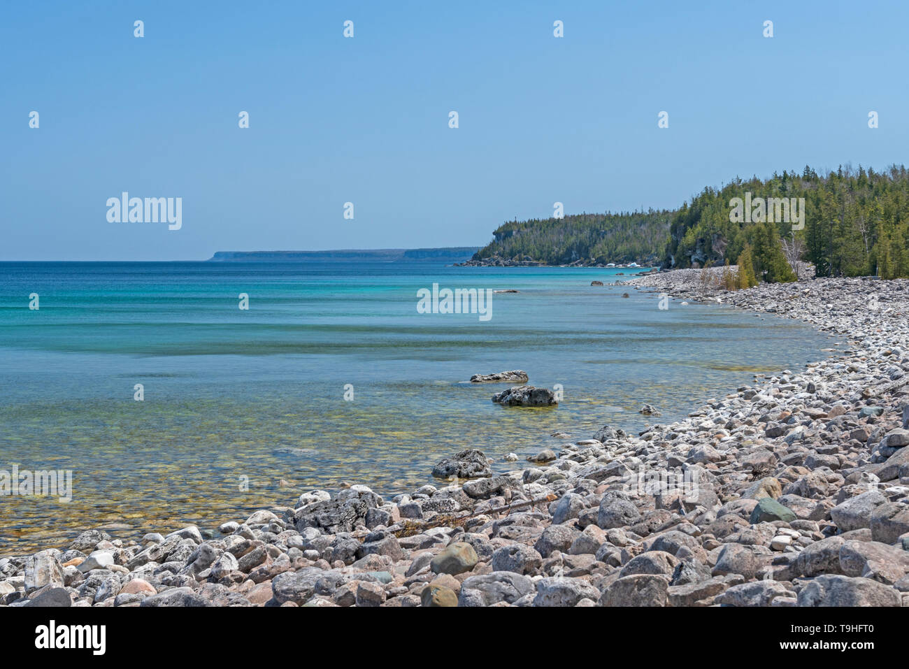 Remote Gravel Beach in the Great Lakes on Lake Huron in Bruce Peninsula ...