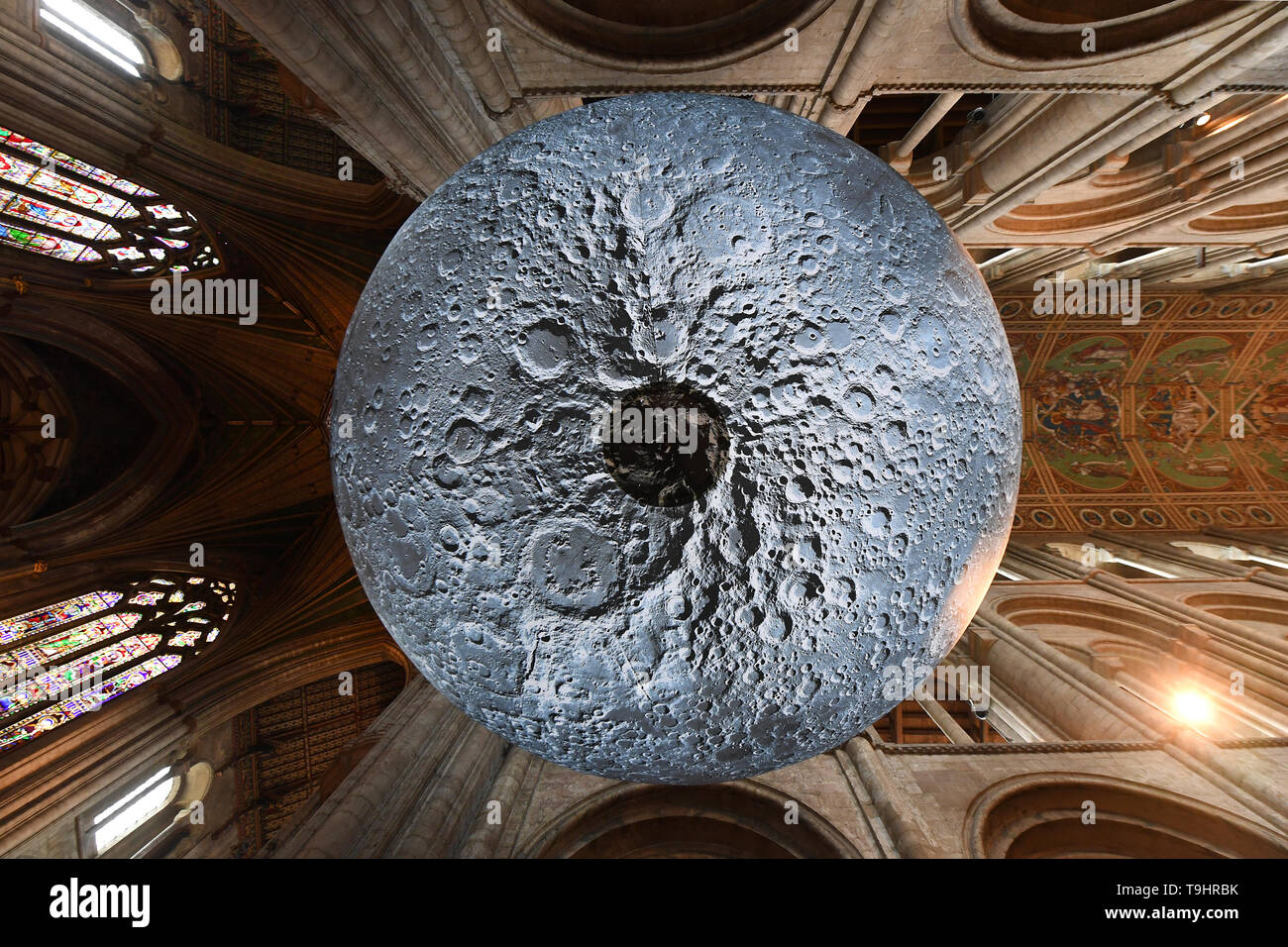 Luke Jerram's 'Museum of the Moon' installation at Ely Cathedral in ...