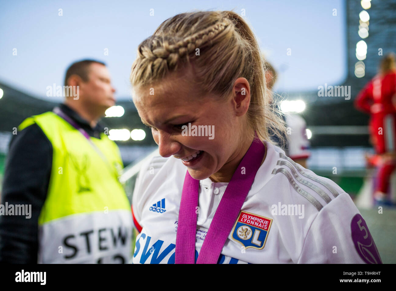 Ada Hegerberg of Lyon celebrates the victory Stock Photo - Alamy